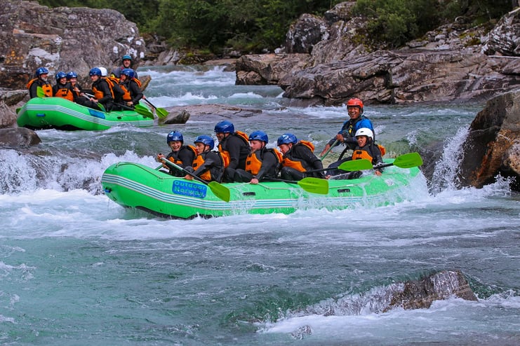 WHITEWATER RAFTING FROM VOSS – GRADE 3